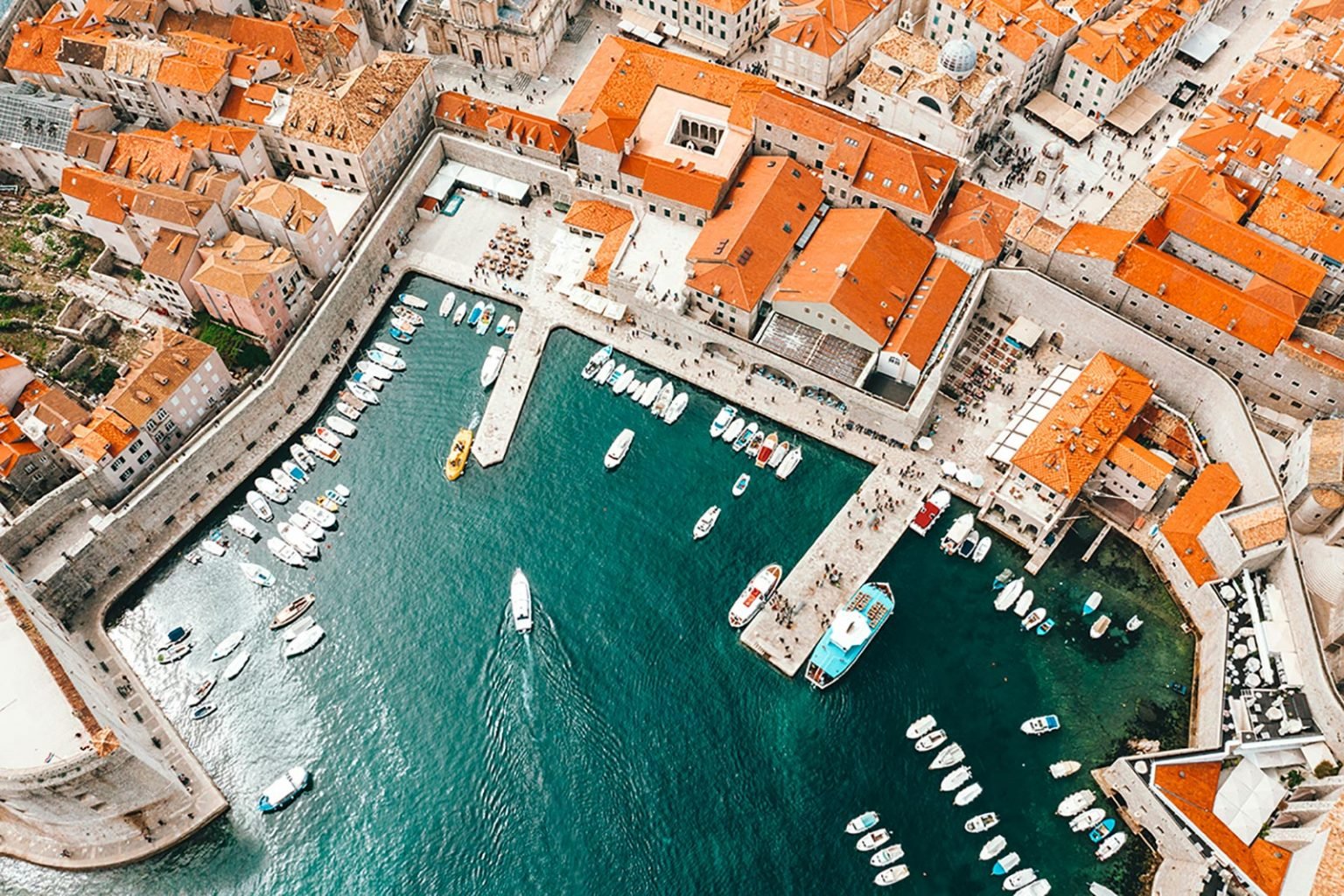 Acrophobia Fear of Heights: Symptoms, causes, therapy